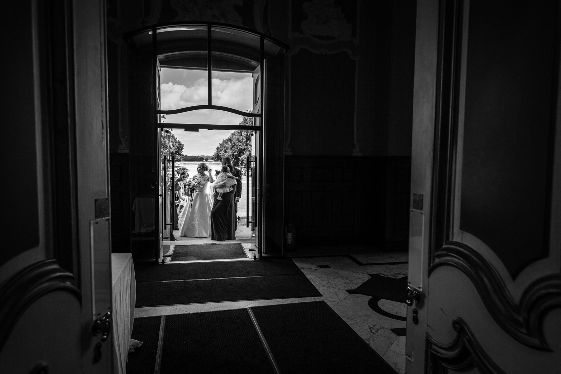 Summer Weddings at Wrest Park | Jess and Jamie - Steve Shipman Photography